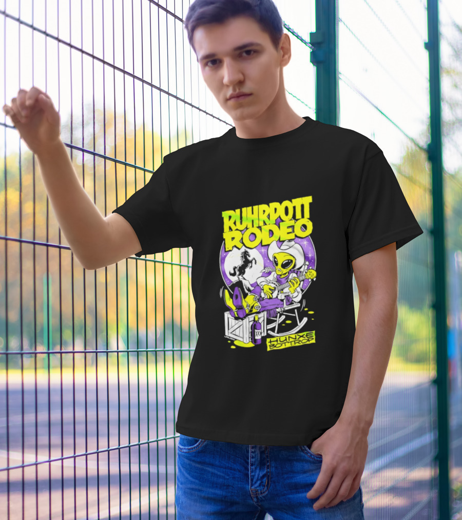 Ruhrpott Rodeo Hunxe Bottrop Extraterrestrial Banjo Player T-Shirt