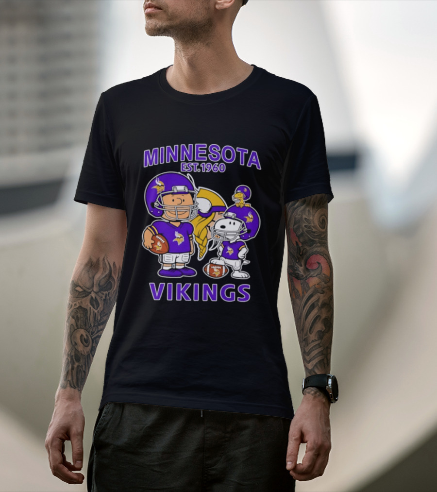 Minnesota Vikings Snoopy Charlie Brown Woodstock Est 1960 Football Team Fan Gear T-Shirt
