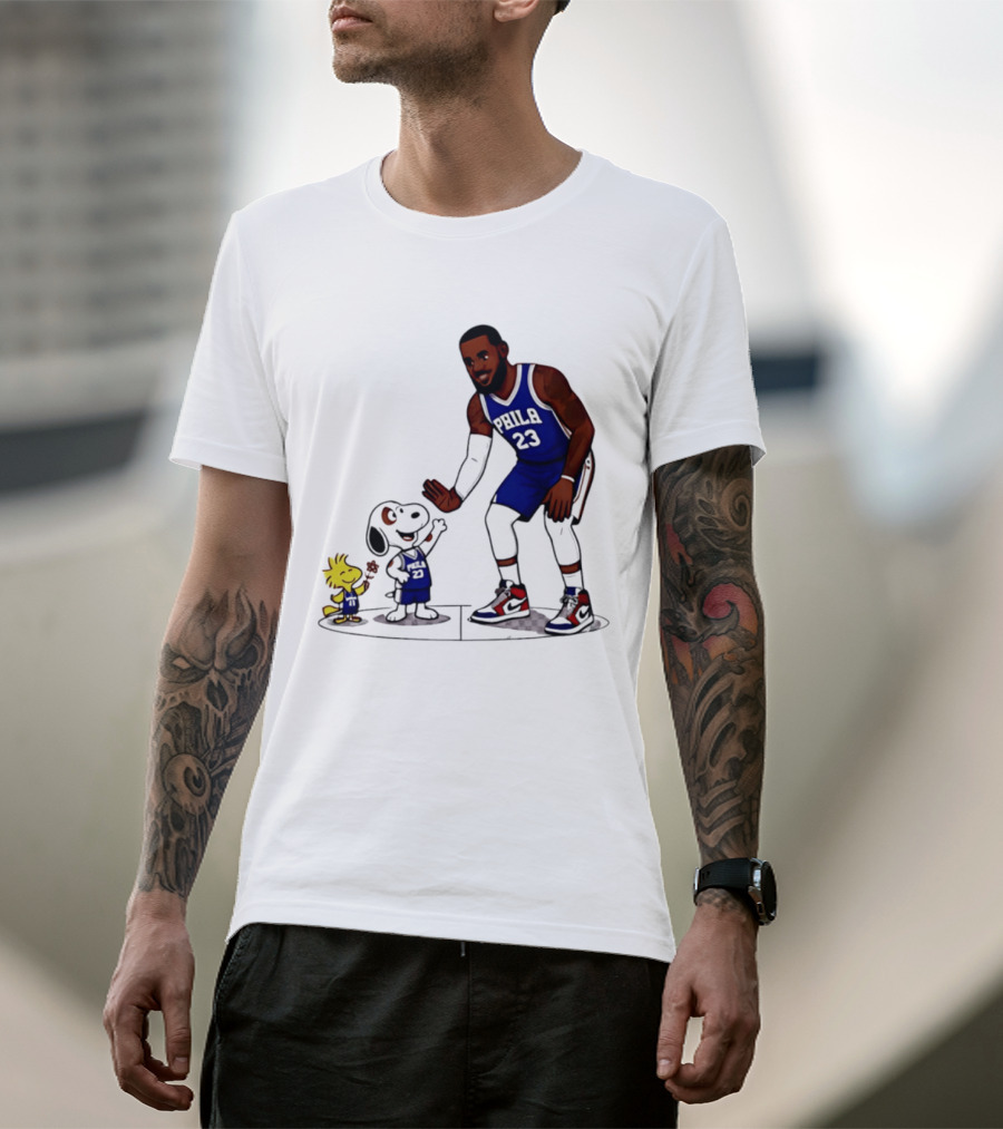 Snoopy Woodstock High Five LeBron James 23 Philadelphia 76ers Collaboration T-Shirt