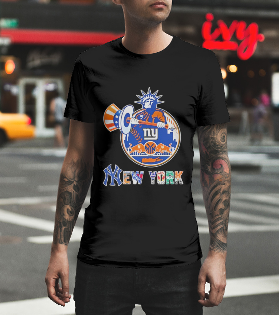 New York Liberty Skyline Sports Teams Knicks Mets Yankees T-Shirt