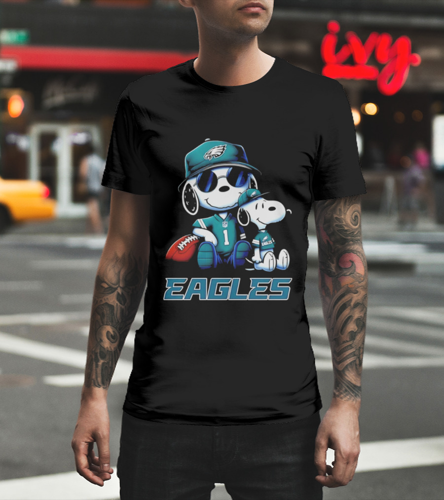 Snoopy Eagles Philadelphia Football 2026 T-Shirt