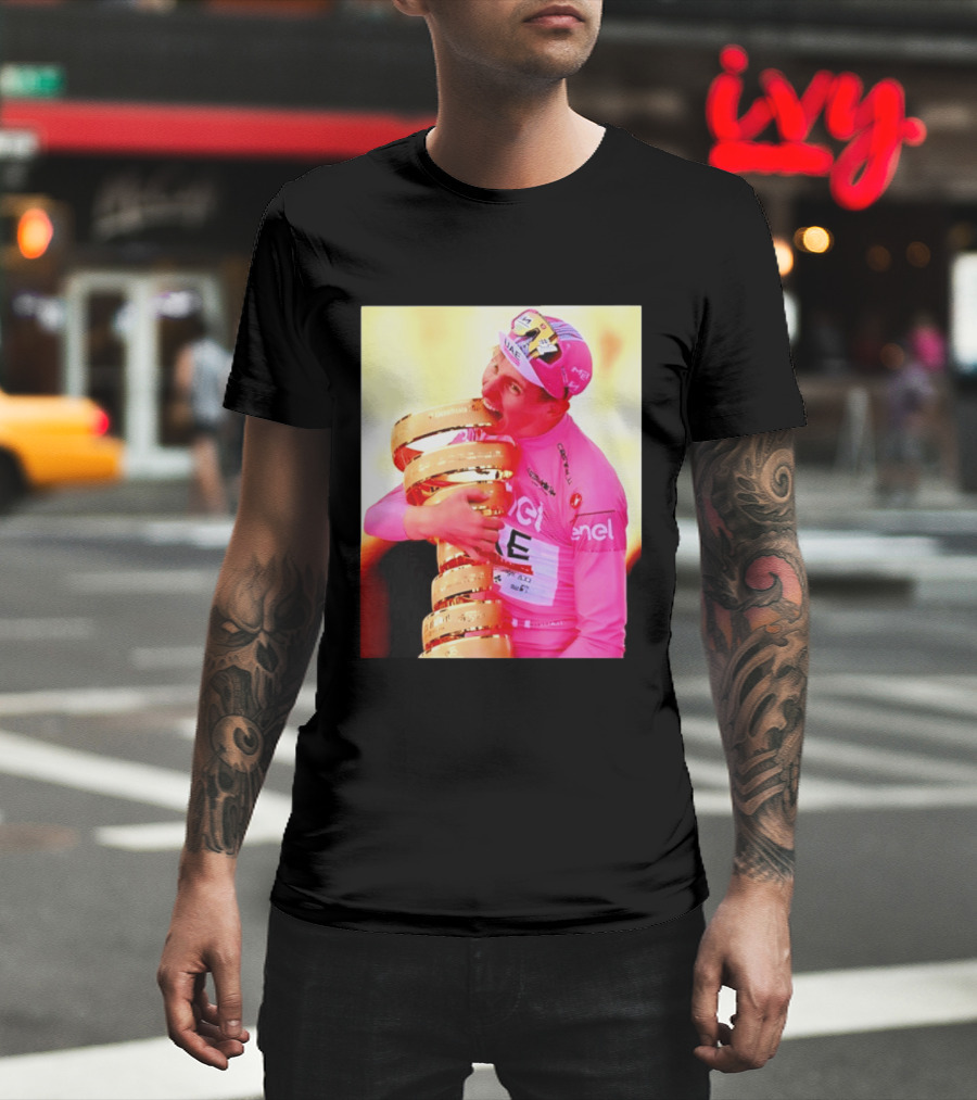 Tadej Pogacar 2024 Giro D'Italia Trophy Celebration In Pink Jersey T-Shirt