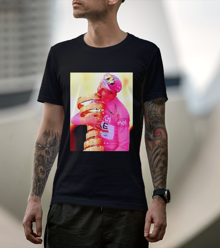 Tadej Pogacar 2024 Giro D'Italia Trophy Celebration In Pink Jersey T-Shirt