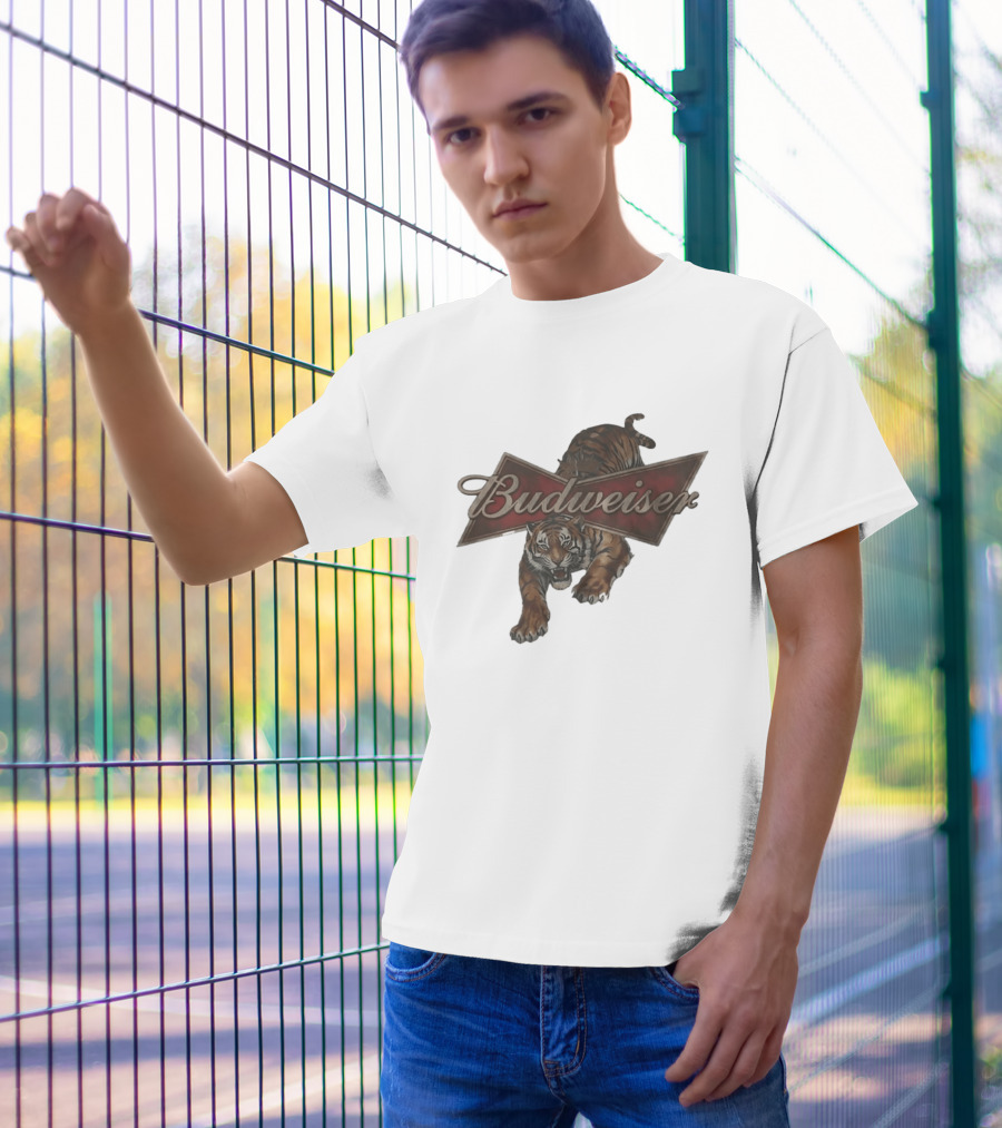 Budweiser Tiger Logo Jumping Tiger T-Shirt