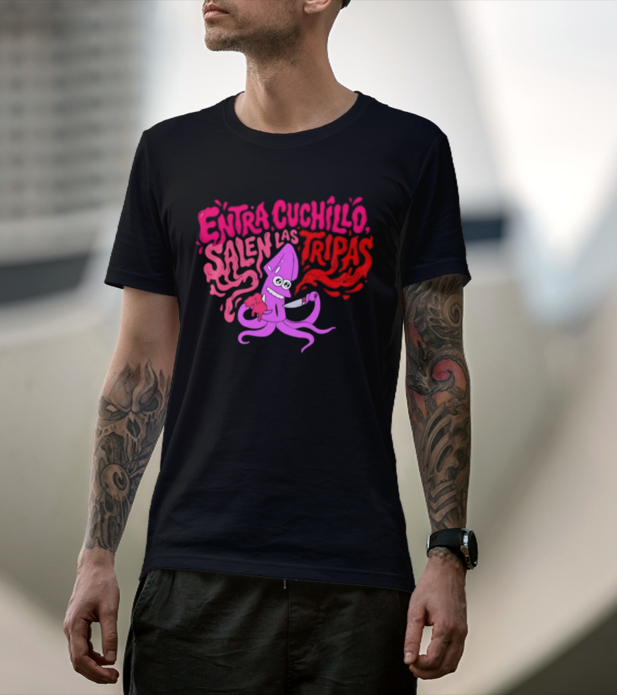 Entra Cuchillo Salen Las Tripas Squid Cartoon Knife Fun T-Shirt