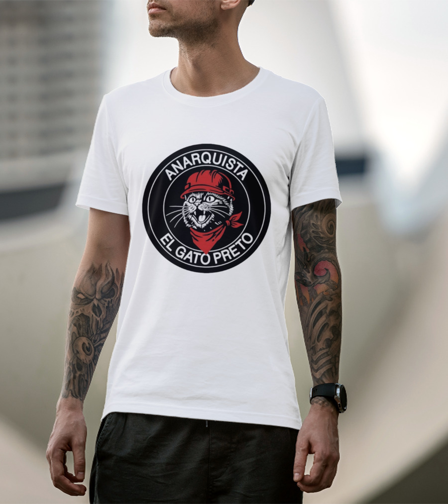 ANARQUISTA EL GATO PRETO Red Bandana Helmet Cat Meme T-Shirt