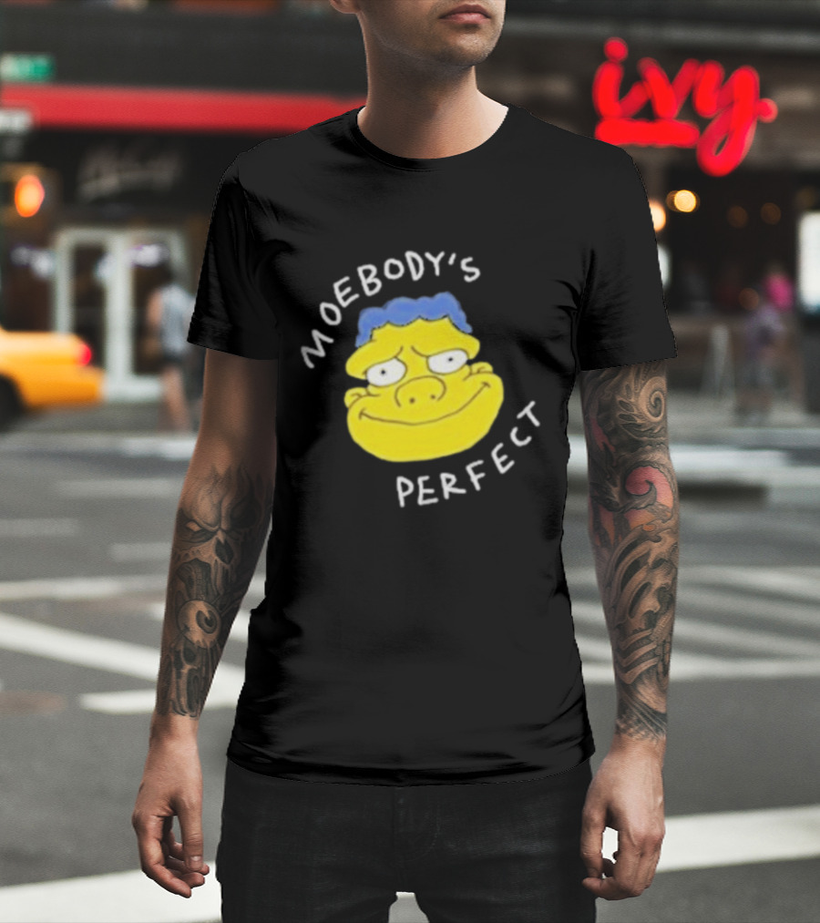 Moebody's Perfect Yellow Cartoon Face With Blue Hair Smirk T-Shirt