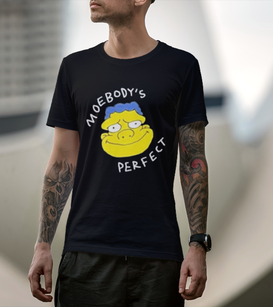 Moebody's Perfect Yellow Cartoon Face With Blue Hair Smirk T-Shirt