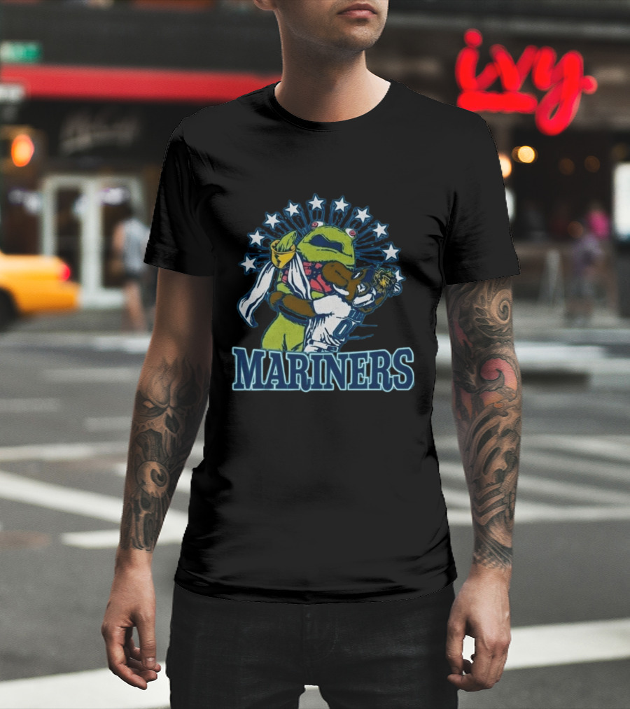 Mariner Moose Hugs Humpy Salmon With Mariners Stars T-Shirt