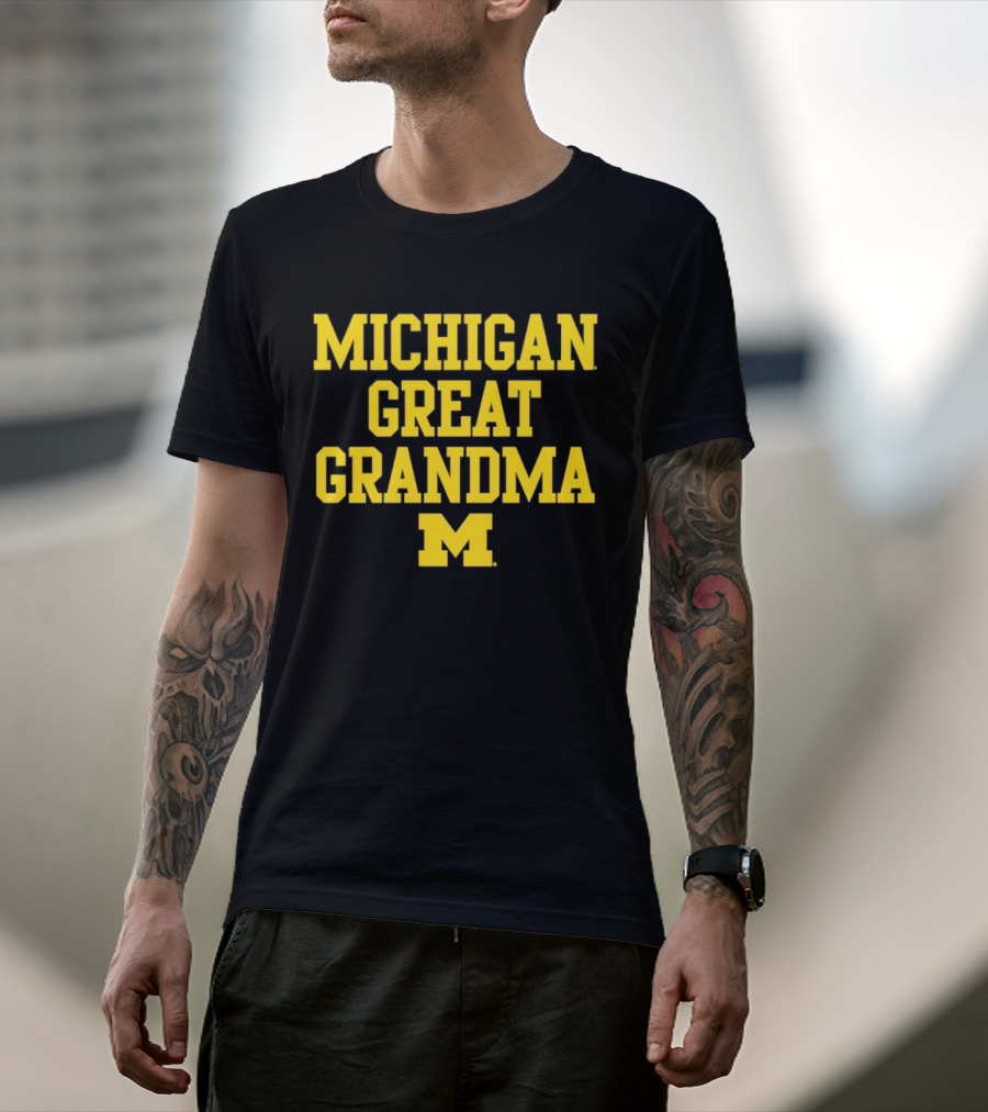 Michigan Wolverines Great Grandma M 2026 NCAA Family Sports Fan Gear T-Shirt