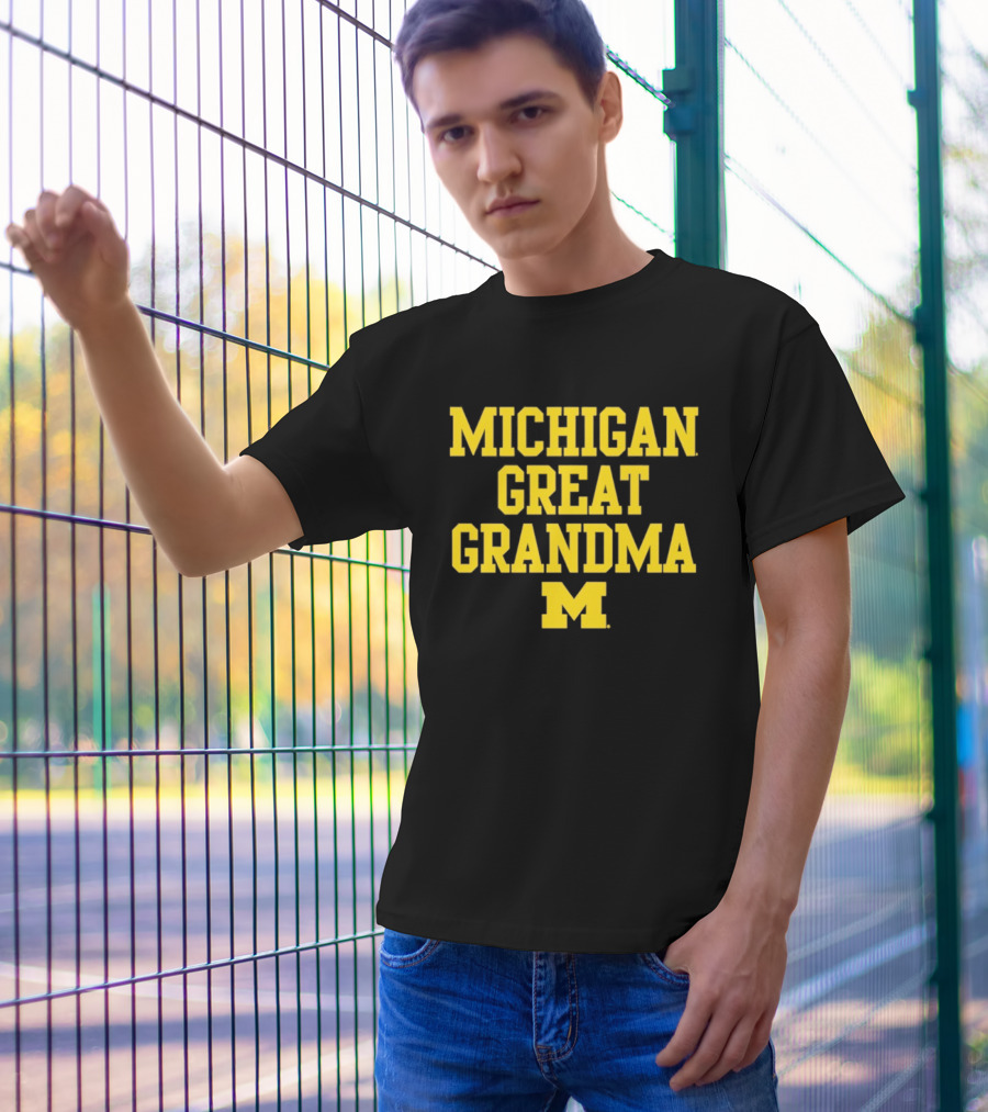 Michigan Wolverines Great Grandma M 2026 NCAA Family Sports Fan Gear T-Shirt