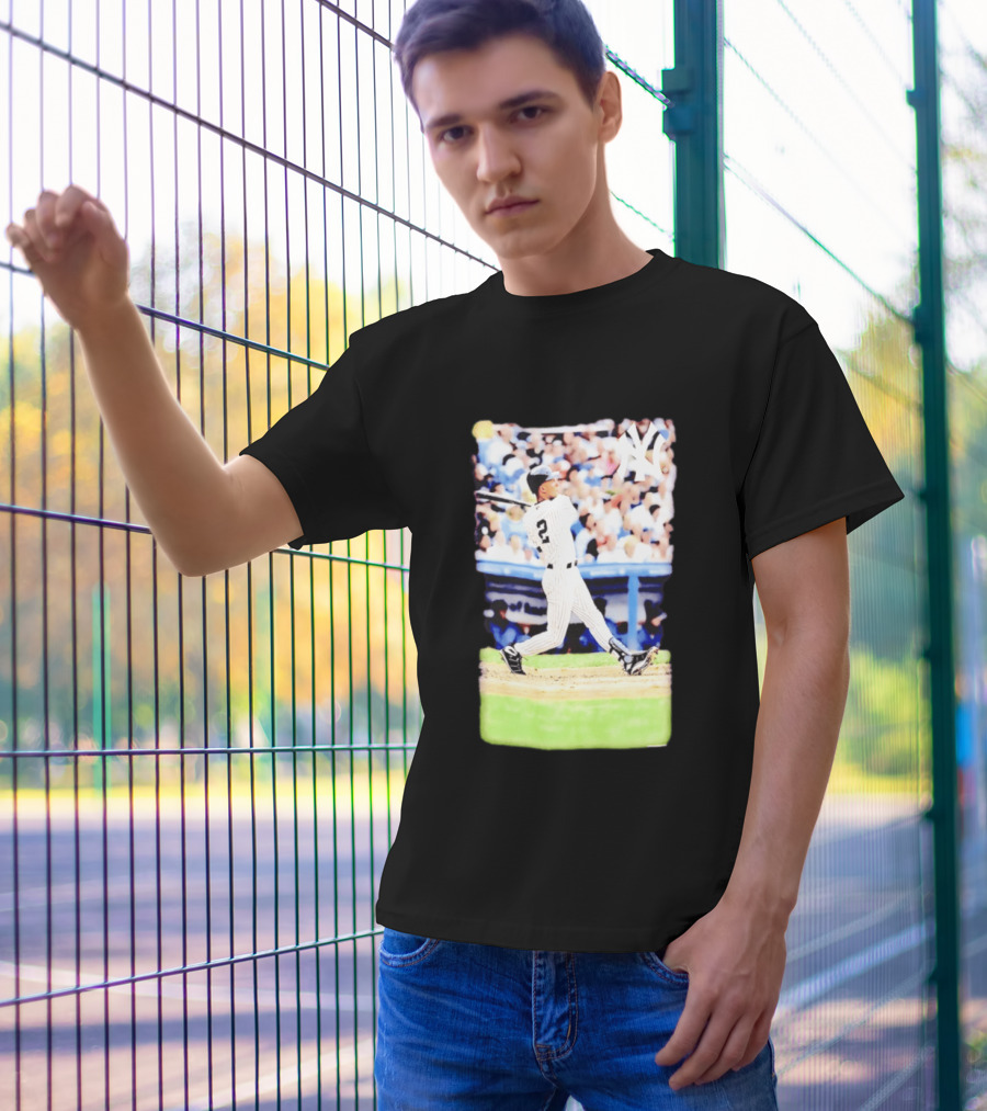 Derek Jeter New York Yankees Legendary Swing Moment T-Shirt