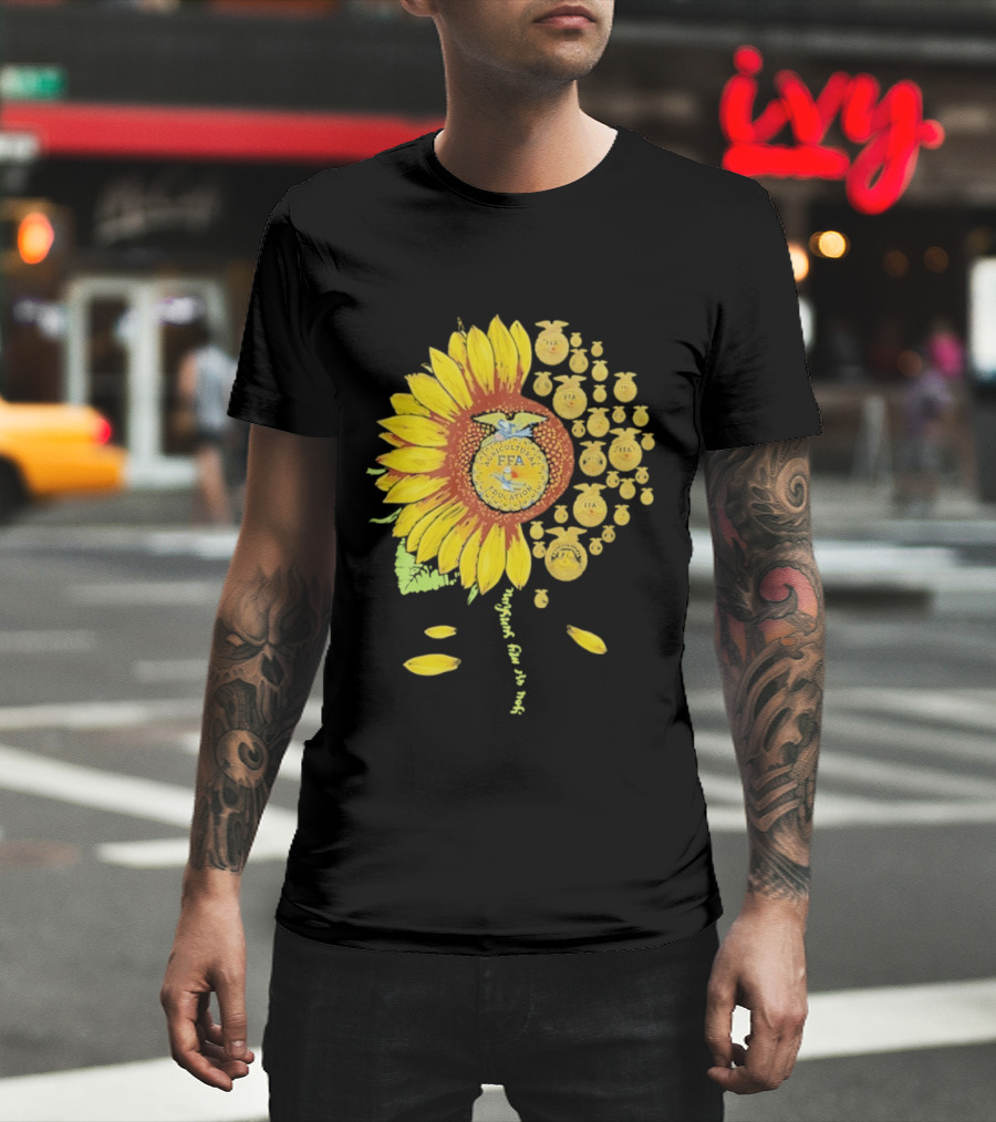 You Are My Sunshine FFA Sunflower Emblem Agricultural Education T-Shirt