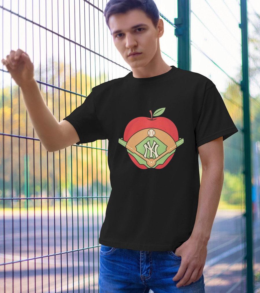 New York Yankees Baseball Apple MLB Stadium T-Shirt