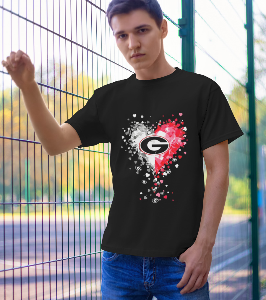 Georgia Bulldogs Heart Shaped Red And White Gemstone T-Shirt