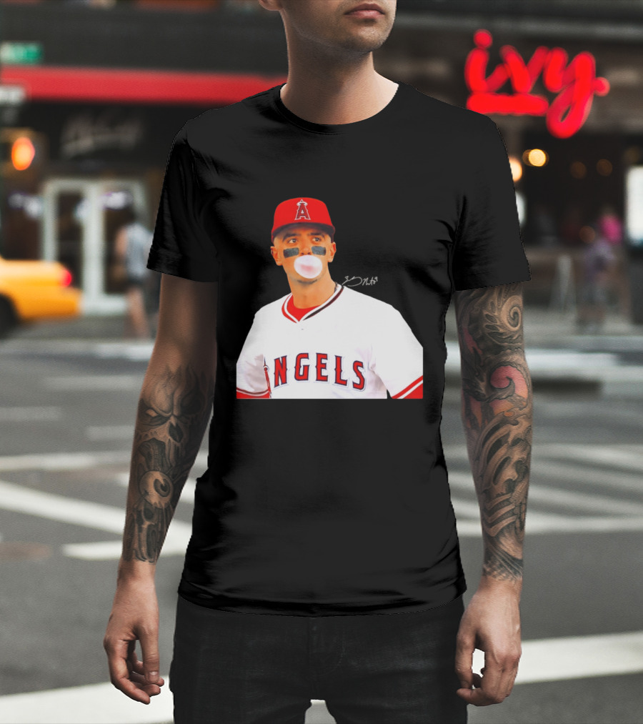Zach Neto Los Angeles Angels 2026 MLB Season Bubblegum Moment T-Shirt