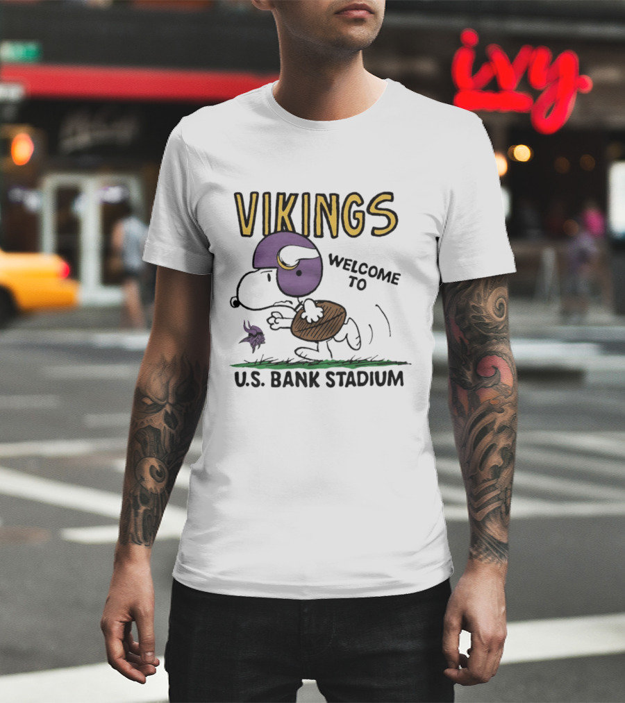 Minnesota Vikings Snoopy Welcome To U.S. Bank Stadium Peanuts Collaboration T-Shirt
