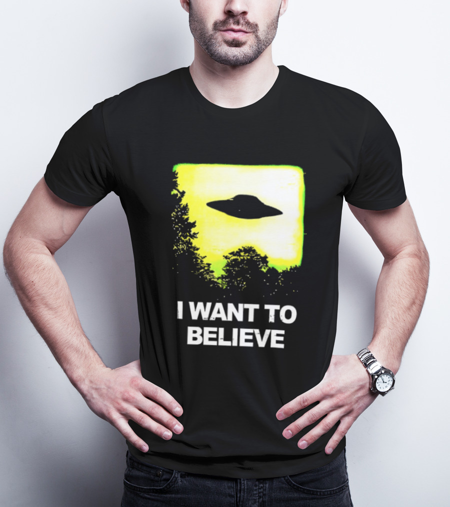 Alien I Want To Believe UFO Silhouette Paranormal Activity The Truth Is Out There T-Shirt