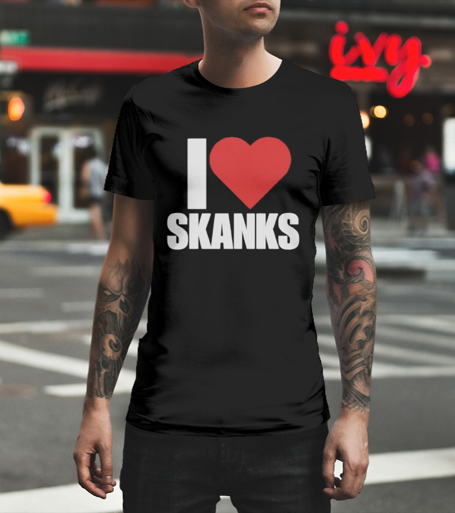 I Heart Skanks Red Love Symbol Humor T-Shirt
