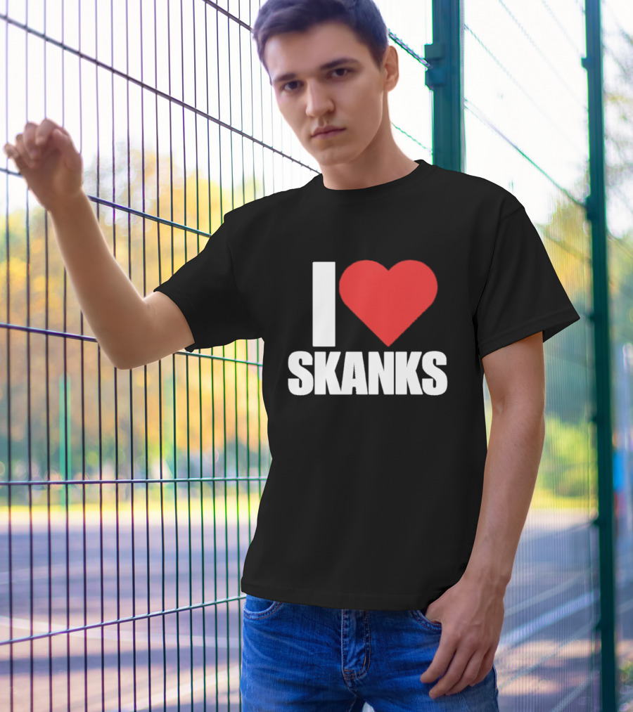 I Heart Skanks Red Love Symbol Humor T-Shirt