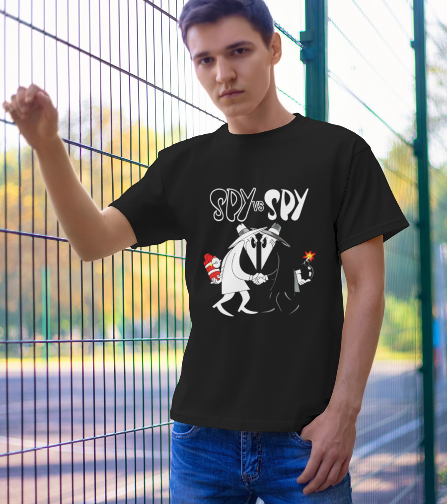 Spy Vs Spy Mad Magazine Comic Strip Cold War Classic Characters Showdown T-Shirt