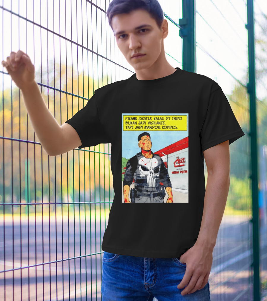 Frank Castle Kalau Di Indo Bukan Jadi Vigilante Tapi Jadi Mandor Kopdes Koperasi Merah Putih Marvel Comics T-Shirt