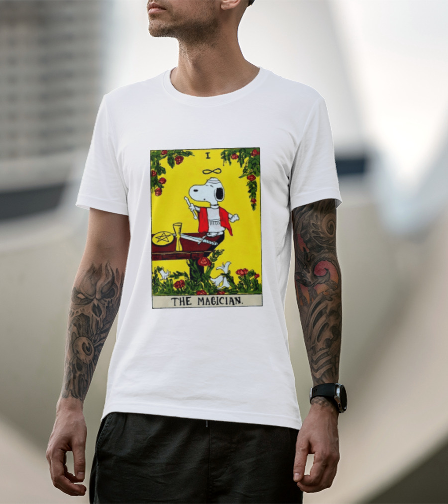 Snoopy Peanuts The Magician Tarot Card T-Shirt