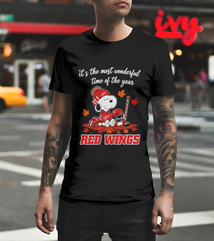 It's The Most Wonderful Time Of The Year Detroit Red Wings Snoopy Halloween 2026 T-Shirt