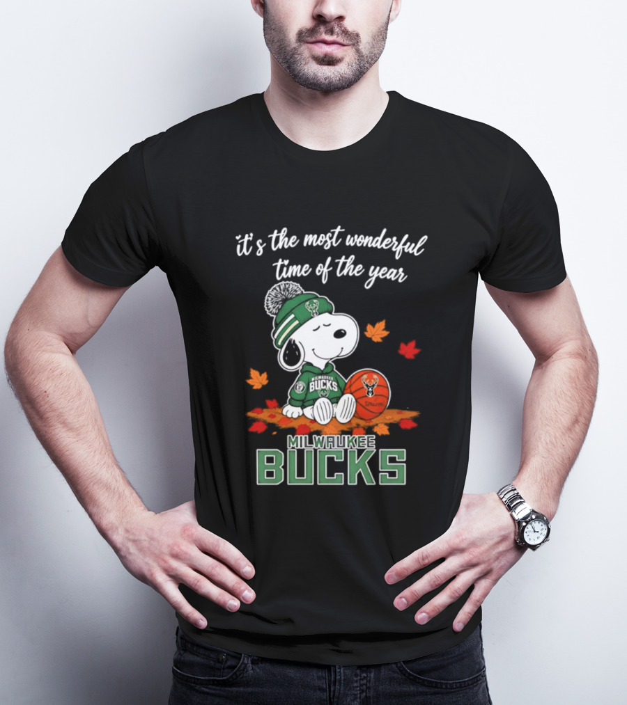 Milwaukee Bucks Snoopy 2026 It's The Most Wonderful Time Of The Year Halloween T-Shirt