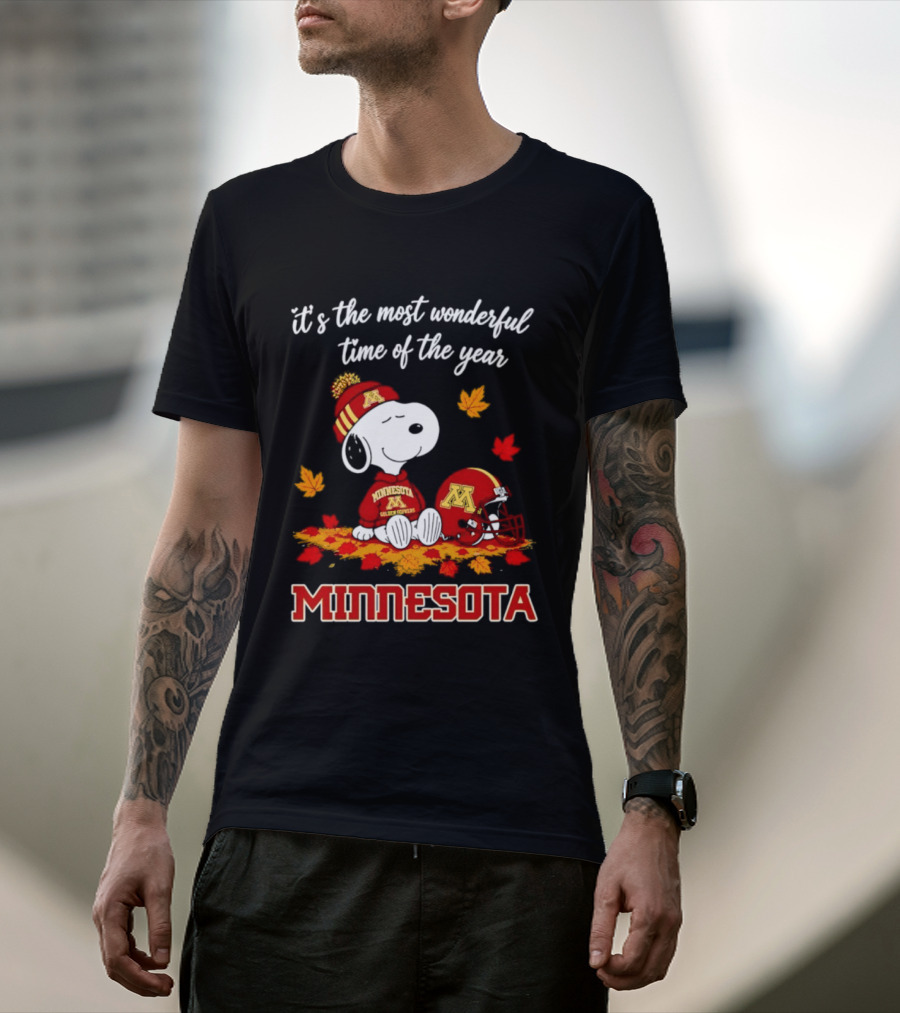 Minnesota Golden Gophers Snoopy Fall Autumn Leaves It's The Most Wonderful Time Of The Year T-Shirt