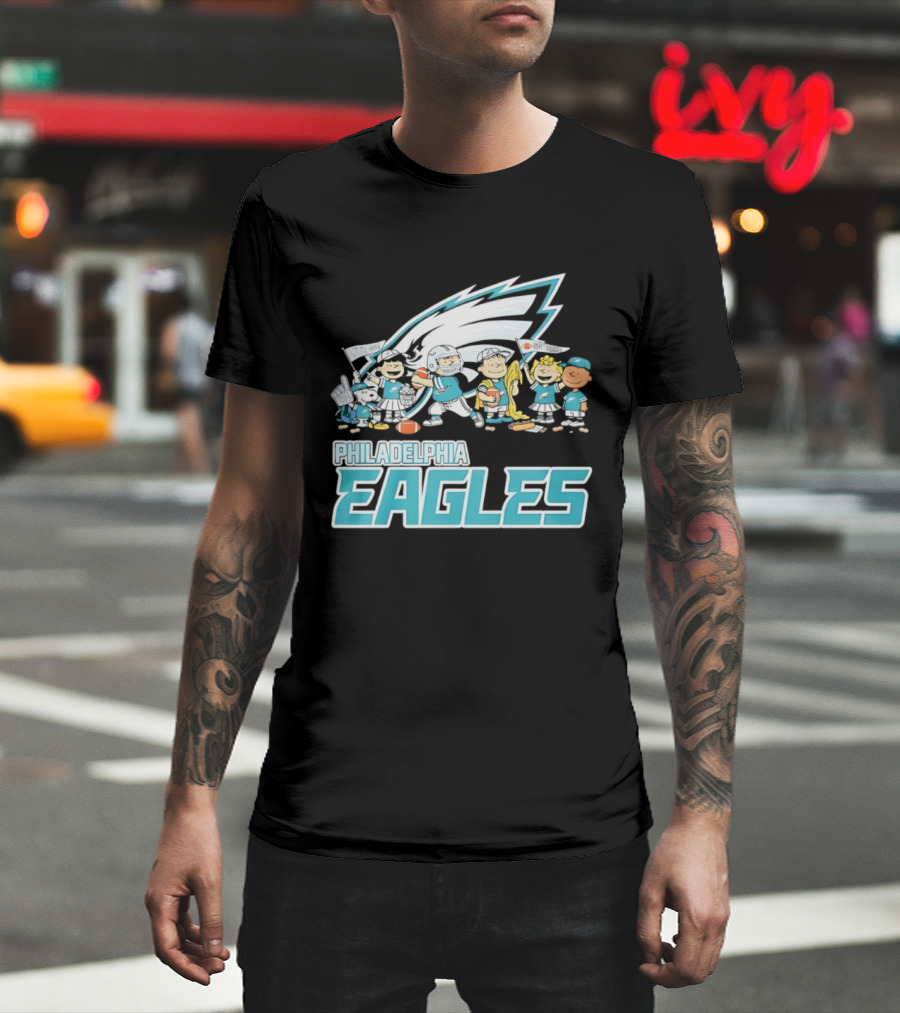 Peanuts Philadelphia Eagles Characters NFL Collaboration T-Shirt