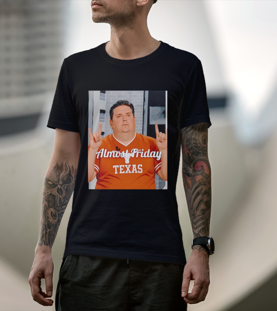 Almost Friday Texas Longhorn Hook 'EM T-Shirt