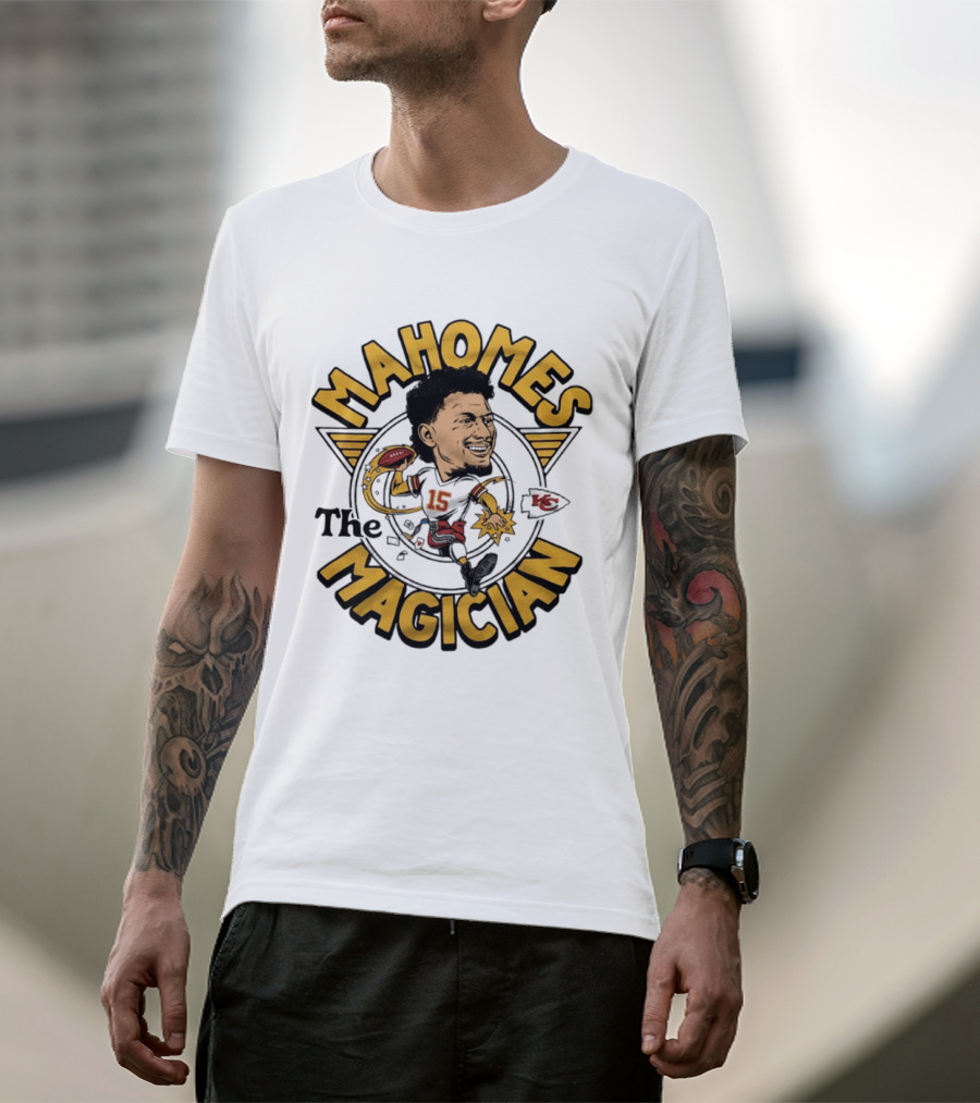 Mahomes Magician Kansas City Chiefs Caricature 15 T-Shirt