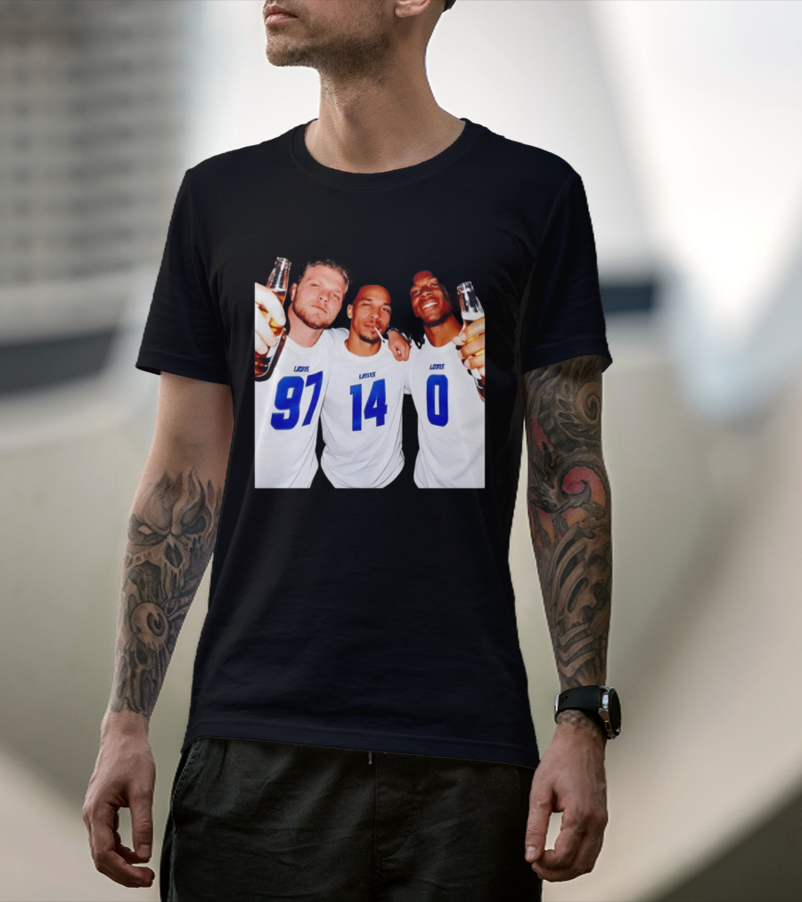 Detroit Lions Aidan Hutchinson Amon Ra St. Brown Jahmyr Gibbs Holding Beer Bottles Smoking Celebration T-Shirt