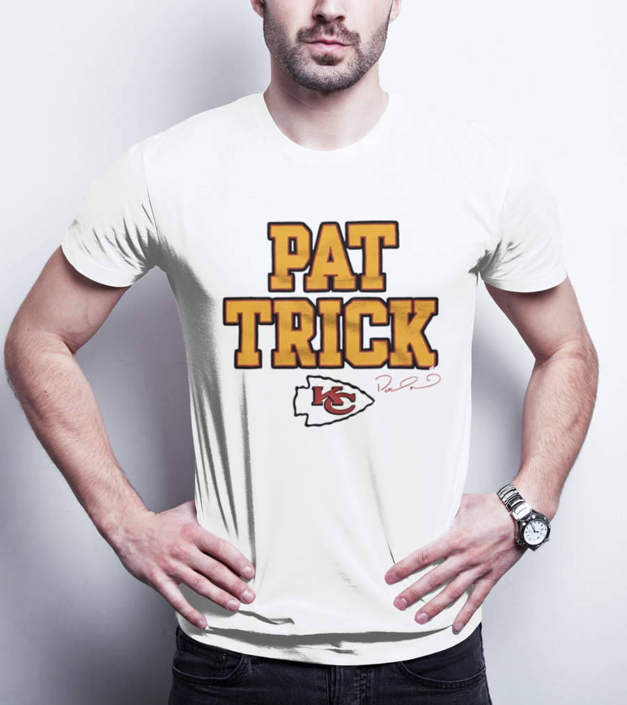 Pat Trick Kansas City Chiefs Patrick Mahomes KC Signature T-Shirt