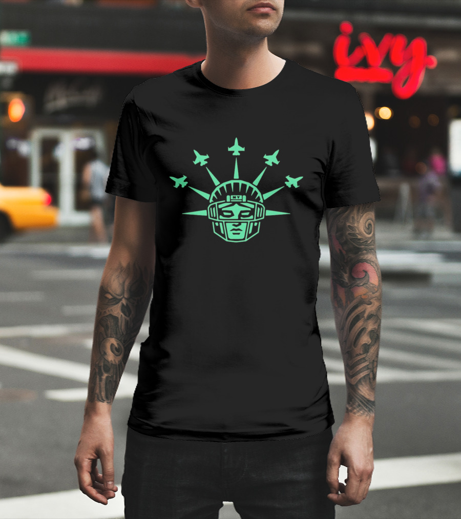 Statue Liberty Helmet New York Jets Football Formation T-Shirt