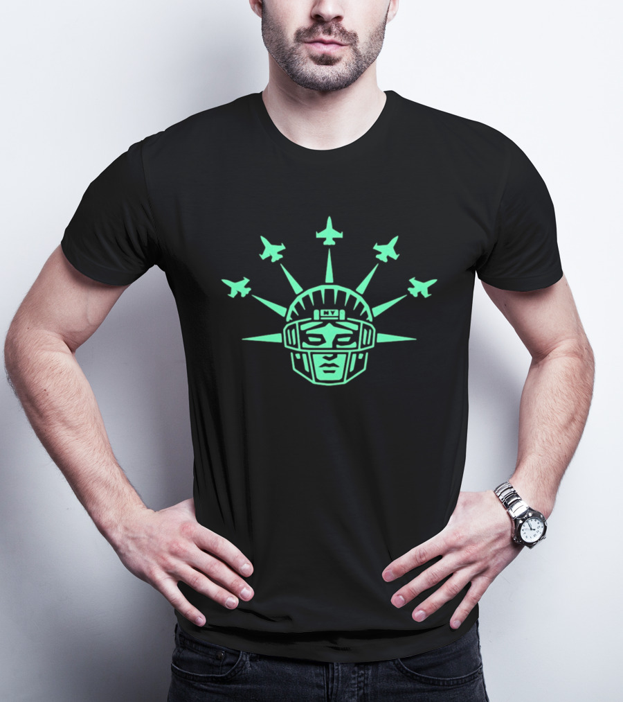 Statue Liberty Helmet New York Jets Football Formation T-Shirt
