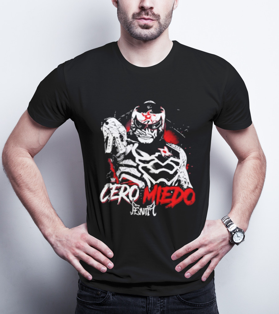 Cero Miedo Penta Hand Sign WWE Photo T-Shirt
