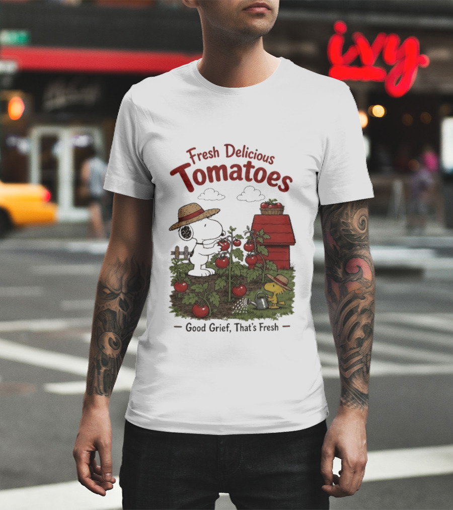 Snoopy Fresh Delicious Tomatoes Good Grief That's Fresh Garden Scene T-Shirt