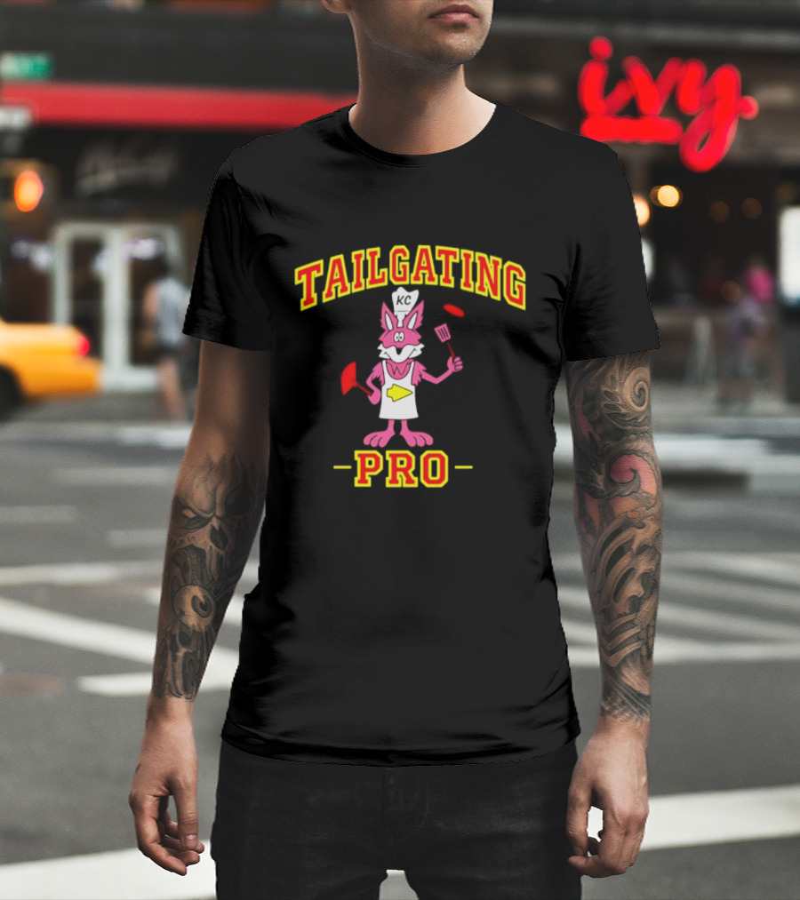 Kansas City Chiefs Tailgating Pro Cartoon Chef Fox T-Shirt