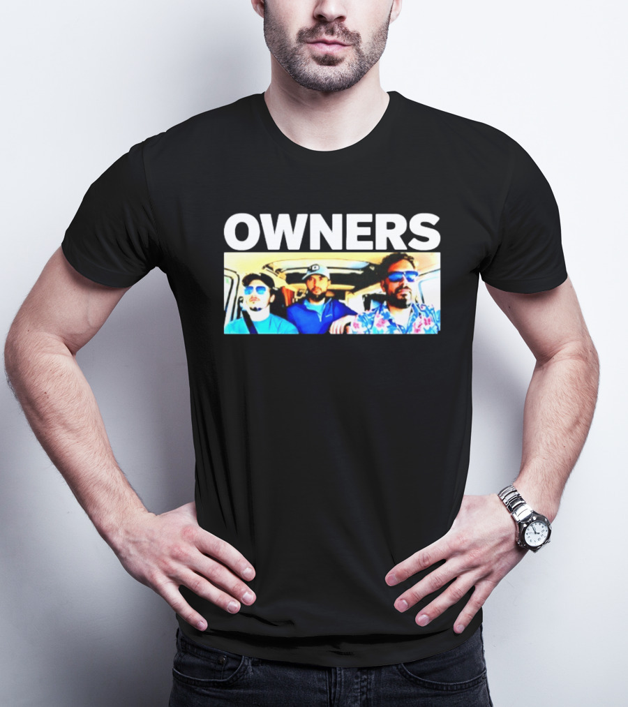 Owners Van Life Road Trip Friends Adventure Travel T-Shirt