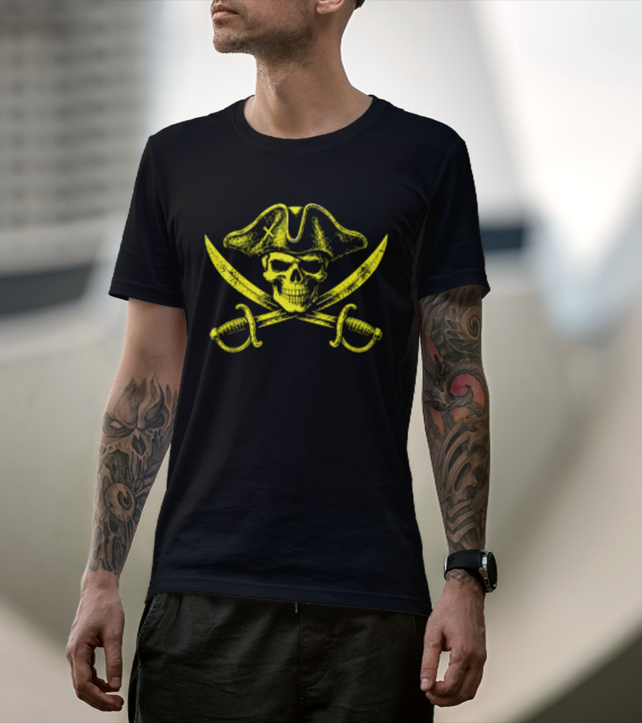 Pirate Skull Crossed Swords Crossbones Yellow T-Shirt