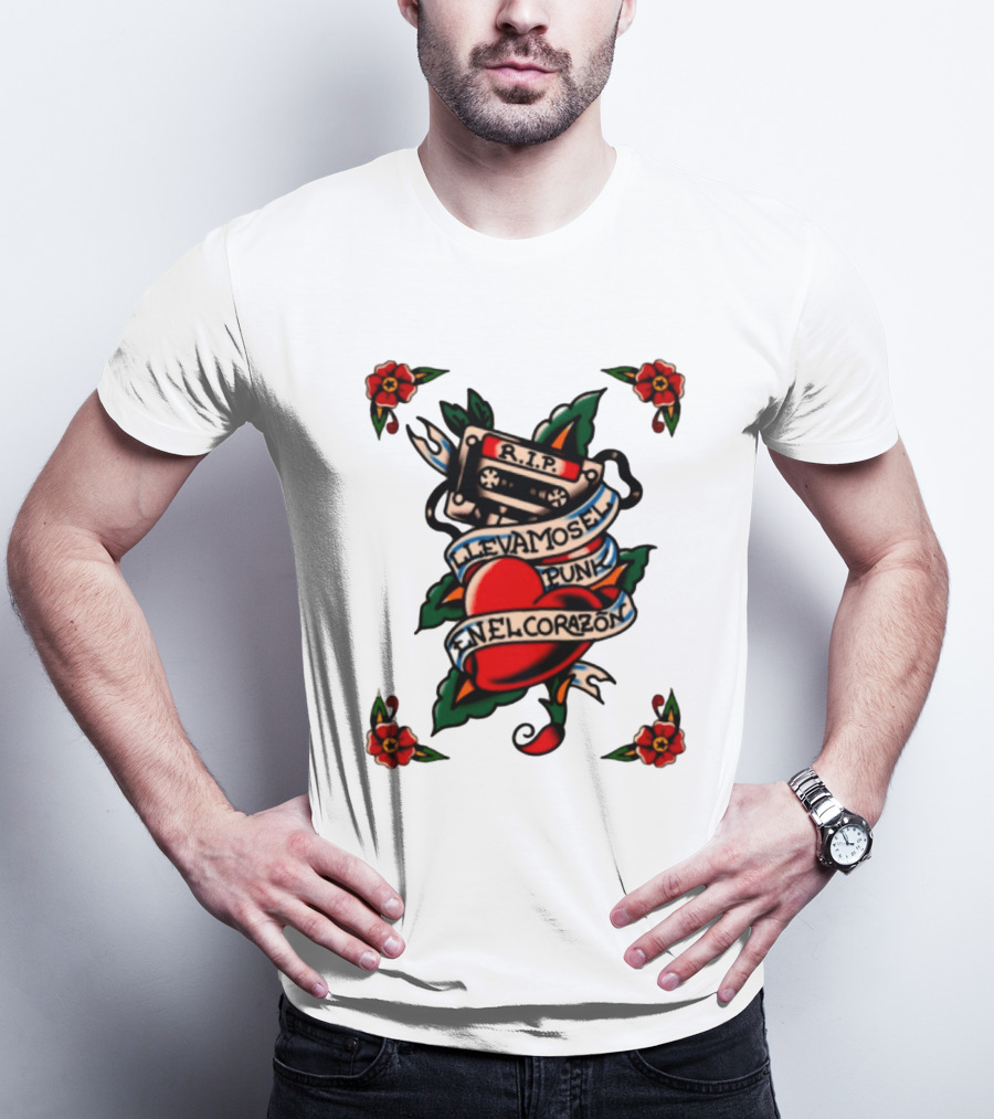 RIP Cassette Heart Llevamos El Punk En El Corazón Tattoo Style Roses T-Shirt