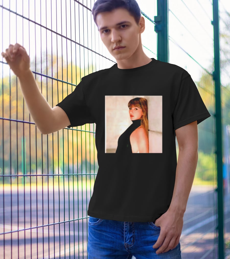 I'm Sorry, I Don't Know Who This Is Based On The Image Alone. T-Shirt