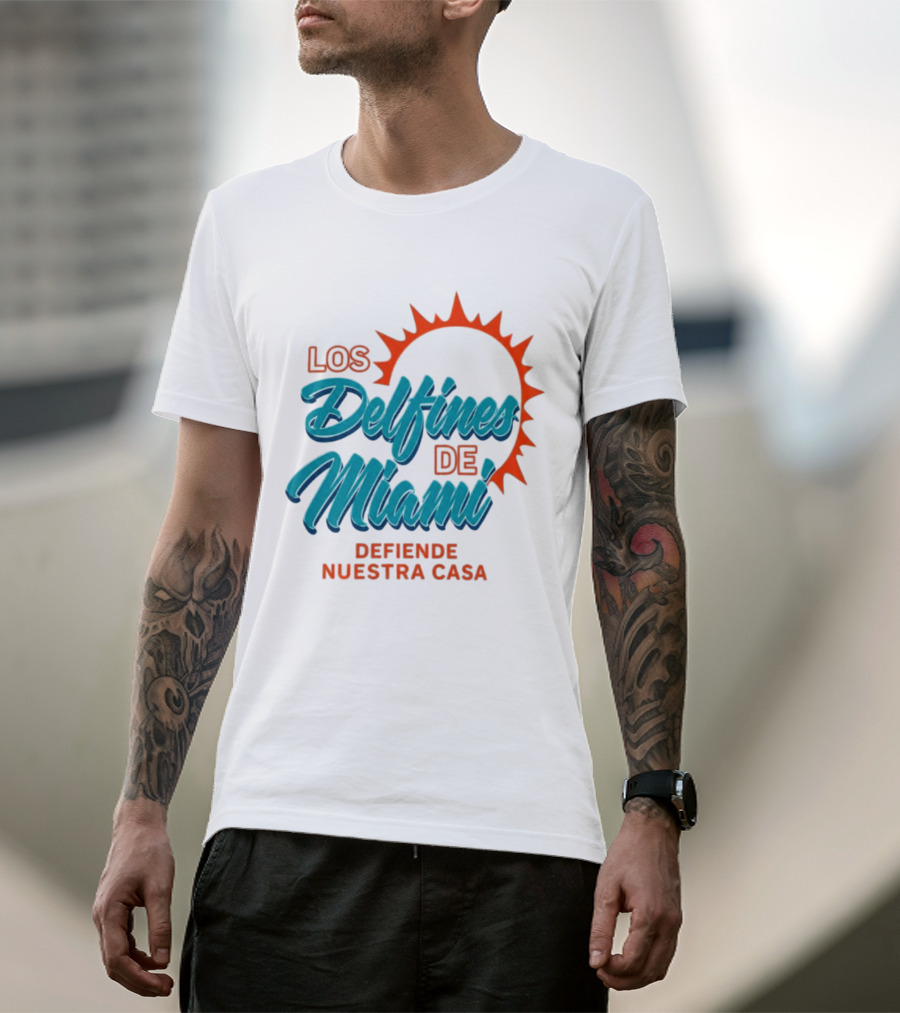 Los Delfines De Miami Defiende Nuestra Casa Solar T-Shirt