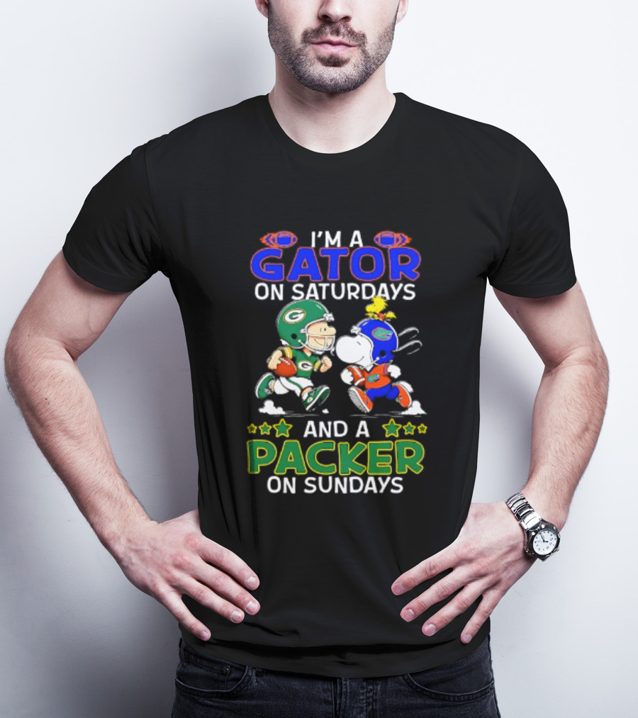 I'm A Gator On Saturdays And A Packer On Sundays Peanuts Football Charlie Brown Snoopy T-Shirt