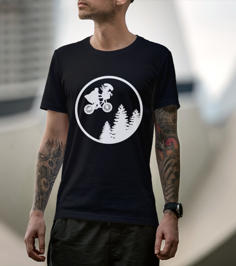 Alien On Bicycle With Trees In Circle Flying Scene 2026 T-Shirt