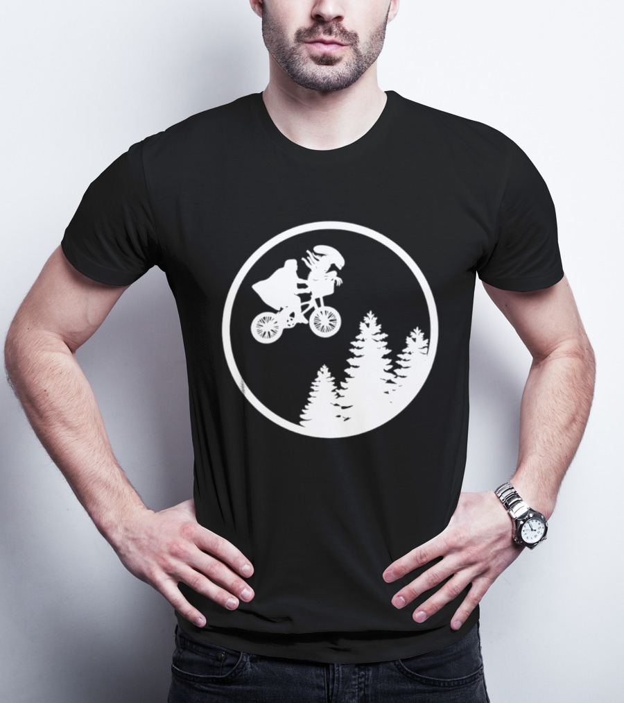 Alien On Bicycle With Trees In Circle Flying Scene 2026 T-Shirt