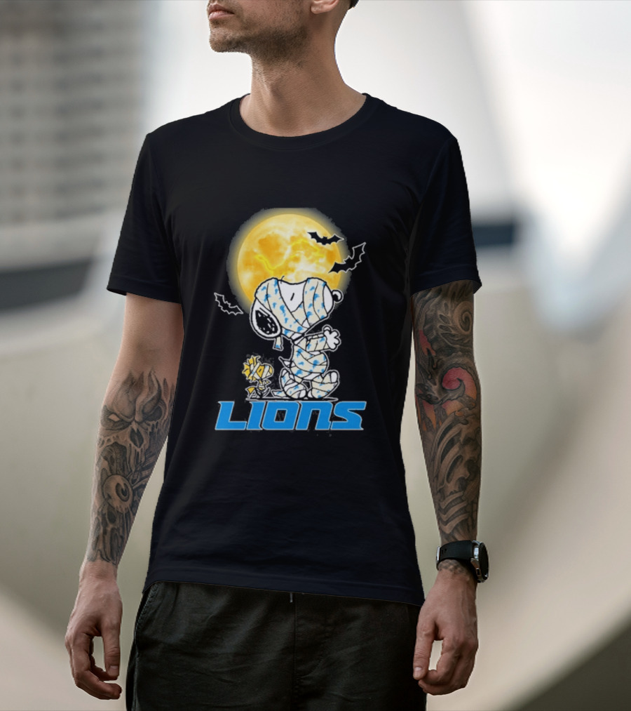 Detroit Lions Snoopy Halloween 2026 Full Moon Bat Holiday T-Shirt