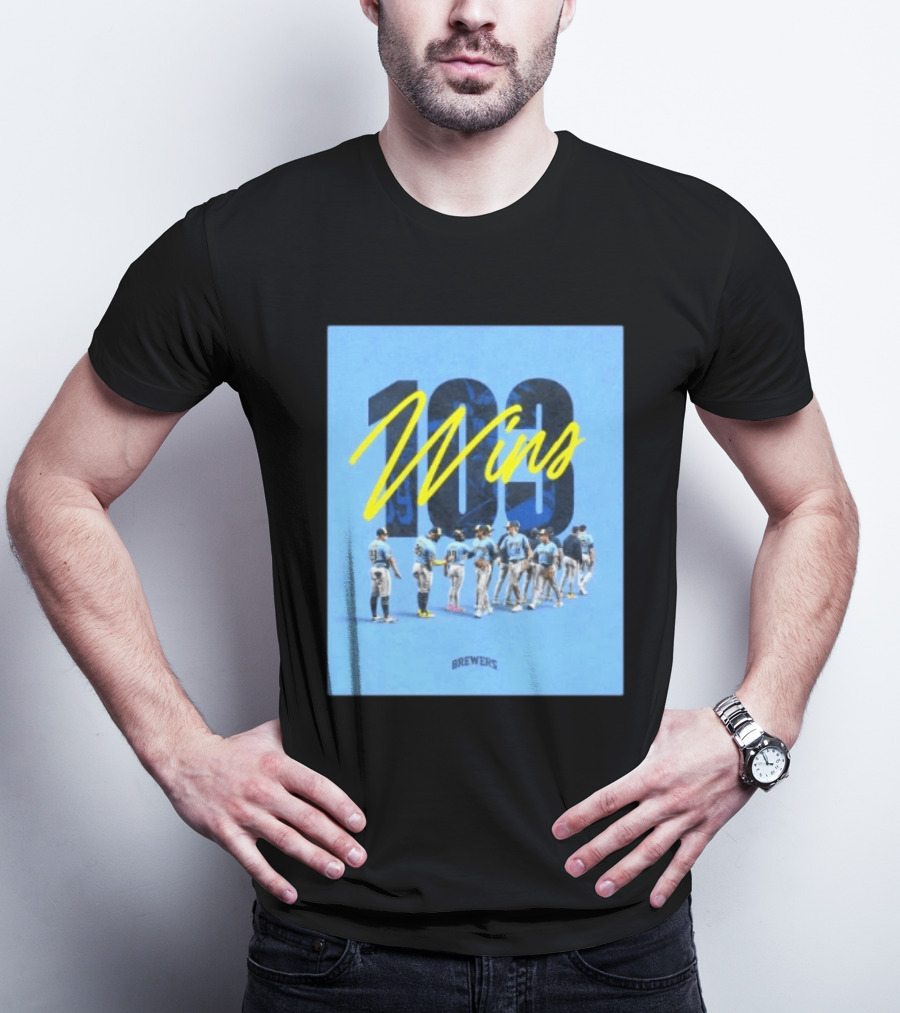 Milwaukee Brewers 103 Wins Celebration Team Huddle T-Shirt